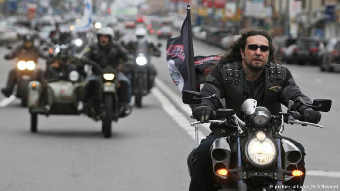 Wheels Of Soul MC วัฒนธรรมของลูกผู้ชาย มอเตอร์ไซค์ และป้ายบนเสื้อหนัง ...