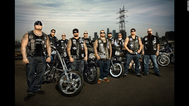 Wheels Of Soul MC วัฒนธรรมของลูกผู้ชาย มอเตอร์ไซค์ และป้ายบนเสื้อหนัง ...