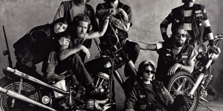 Wheels Of Soul MC วัฒนธรรมของลูกผู้ชาย มอเตอร์ไซค์ และป้ายบนเสื้อหนัง ...