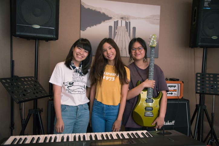 A Girl We Love : ทำความรู้จัก Jelly Rocket 3 สาว dream pop ผู้สร้างทุก ...