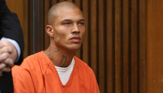 ชีวิตดั่งละครบรอดเวย์ Jeremy Meeks ออกจากคุกปุ๊ป ก็ได้เป็นนายแบบแบรนด์ ...