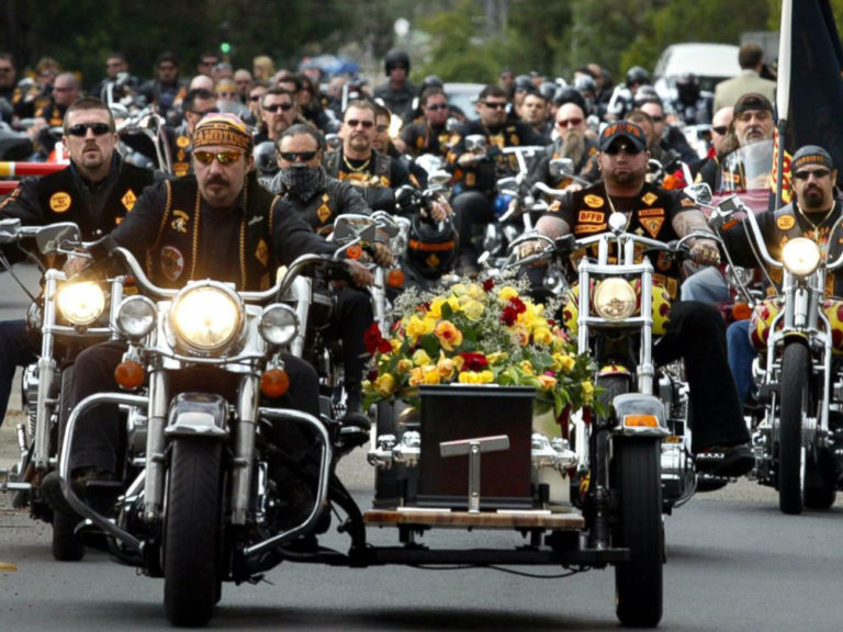 10 กฎเหล็กที่กลุ่มสมาชิก “1% Outlaw Motorcycle Gangs” ใช้กันทั่วโลก ...
