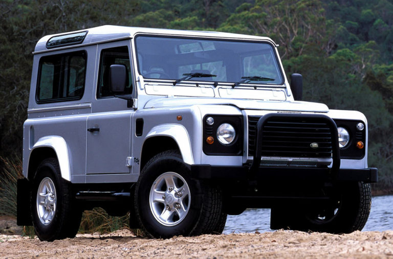 LAND ROVER DEFENDER 70TH ANNIVERSARY LIMITED TO 150 UNITS » Unlockmen