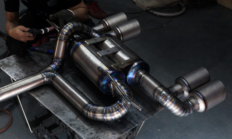 A CONVERSATION with ‘หนึ่ง – MUFFLER DESIGN’ เพราะรักจึงเลือกเส้นทาง ...