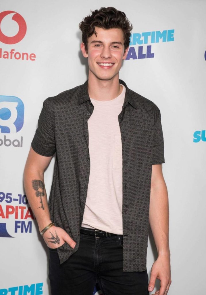 STYLE GUIDE: ดาวรุ่งพุ่งแรงแห่งวงการเพลง SHAWN MENDES กับสไตล์ CLASSY ...