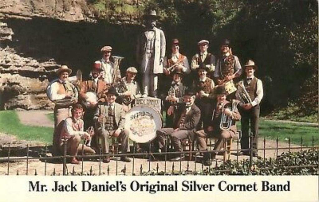 THE PROFILES: ปริศนาการตายของ JACK DANIEL ราชาวิสกี้ผู้ก้าวจากโบสถ์มา ...