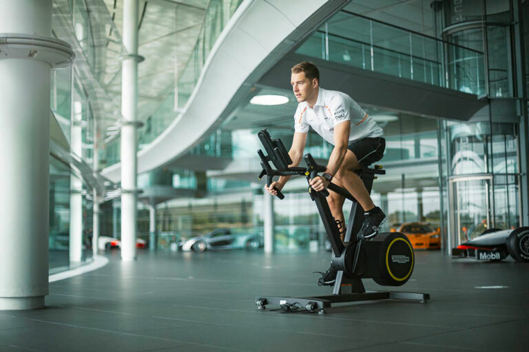 F1 DRIVERS WORKOUT: รู้จัก 4 กล้ามเนื้อสำคัญ 8 ท่าออกกำลังกายสไตล์นัก ...