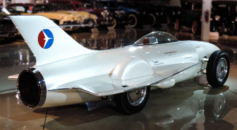 1953 GENERAL MOTORS FIREBIRD 1 XP-21 FLYING CAR ขุมพลังไอพ่นคันแรกของ ...