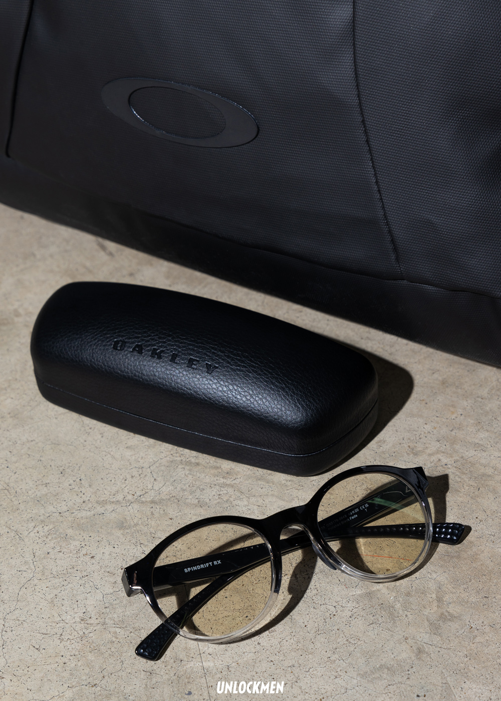 OAKLEY X TRANSITIONS ‘Ready To Adapt’ : การจับคู่ของแว่นสปอร์ตสไตล์ กับ ...