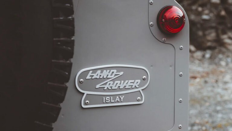 Land Rover Defender Works V8 Islay Edition – Limited to just 30 units ...