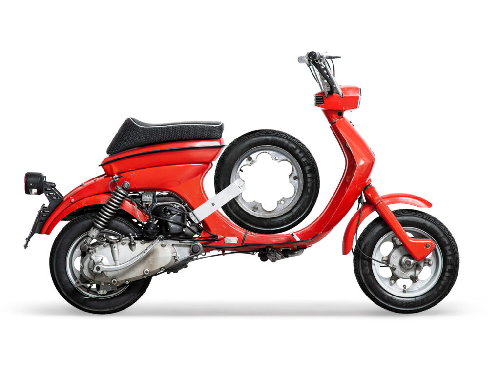 1968 – 1969 Lambretta Model LUI (LUNA/VEGA) 50 C/CL Designed By » Unlockmen