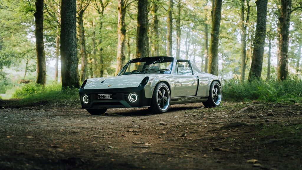 Porsche 914 Restomod by Fifteen Eleven Design 400HP Carbon Body Targa ...